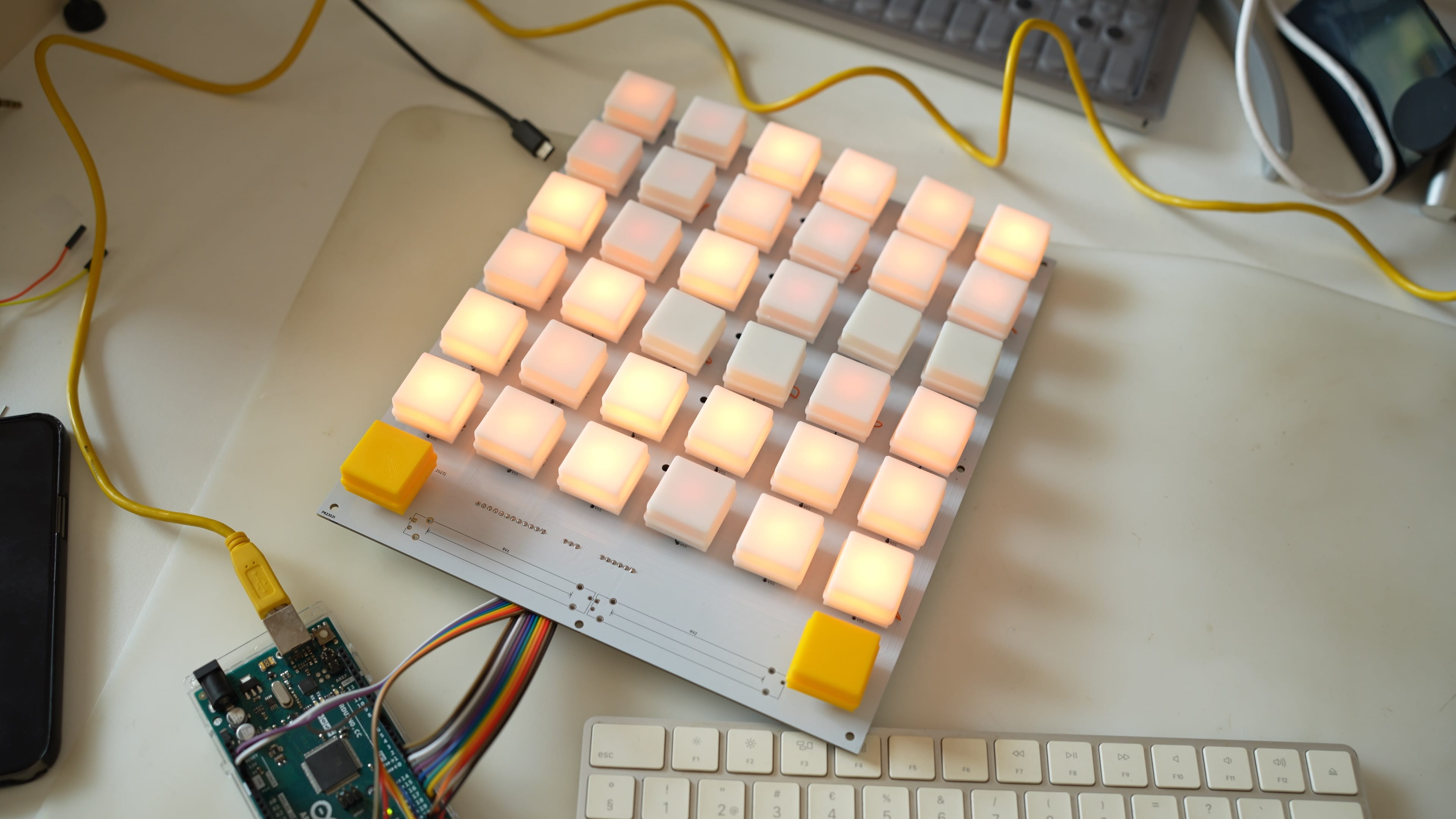 SPIN: AI-Music Synthesizer